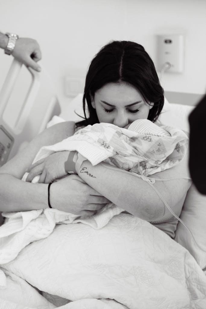 How Birth and Birth Interventions Can Influence Infant Feeding - Thrive ...